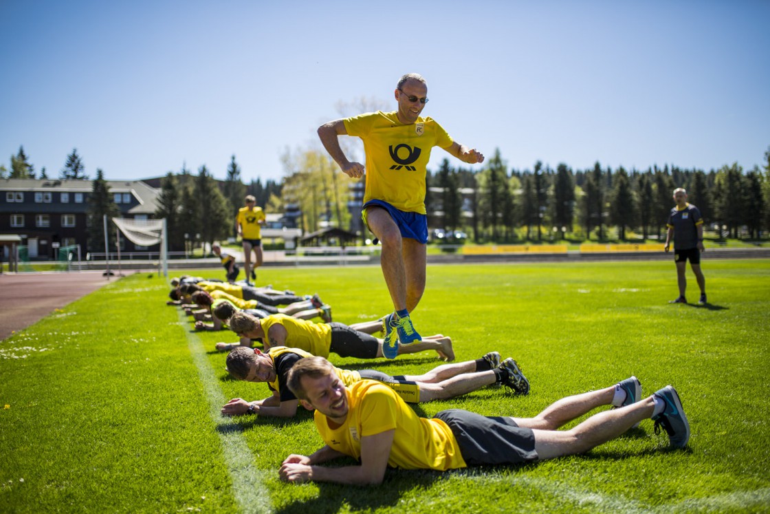 FC Deutsche Post | NICKPUTZMANN.COM