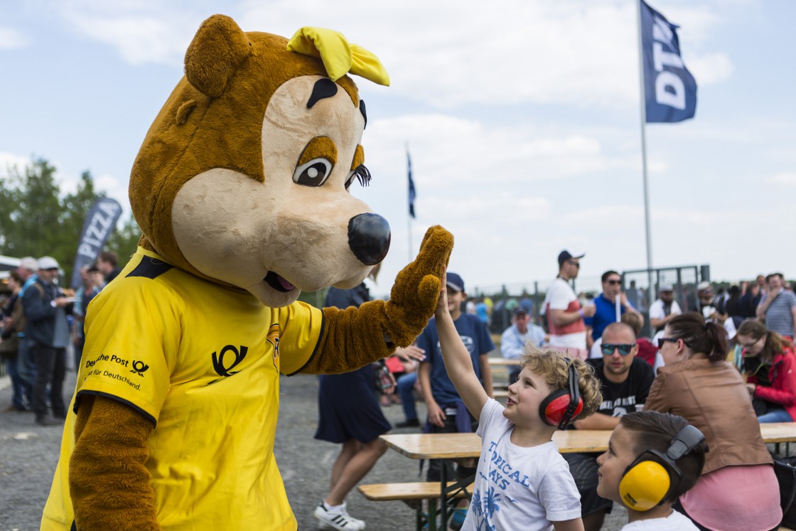 FC Deutsche Post | NICKPUTZMANN.COM